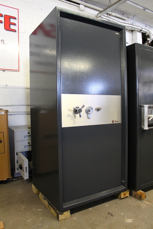 Used John Tann 7026 TRTL30X6 Torch and Tool Resistant Safe - Massive ...