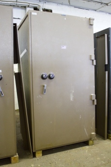 Pre Owned 7238 Knight TL15 High Security Steel Plate Safe - lackasafe