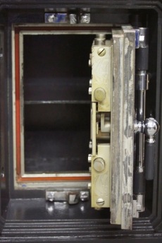 Unique Antique Mosler Fire Safe with Safe Inside - Lacka Safe New ...