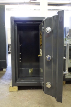 Bischoff Summit 3620 TRTL30X6 High Security Reconditioned Safe - lackasafe