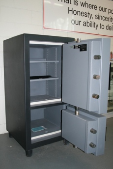 Original High Security Double Door Drop Safe Model 2618 - Lackasafe