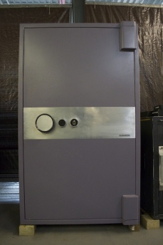 Bernardini Gem Vault GV6836 TRTL30X6 International High Security Safe ...