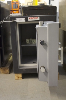 Pre Owned 2014 Original Platinum Vault TL30X6 High Security Safe ...