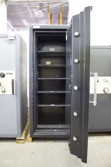 Bischoff Summit 6826 TRTL30X6 High Security Reconditioned Safe - lackasafe