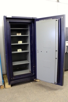 5520 Chubb 306 TRTL30X6 High Security Safe