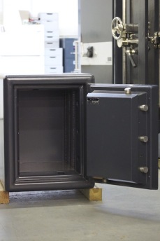 Used Chubb TDR Bankers Quality 2215 TRTL30X6 Equivalent Torch and Drill ...