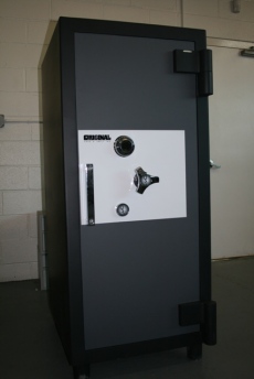 Used Original Platinum Vault TL30X6 5220 Model High Security Safe