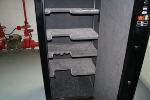 Summit Rainier Gun Safe Model SR25G Showroom Model